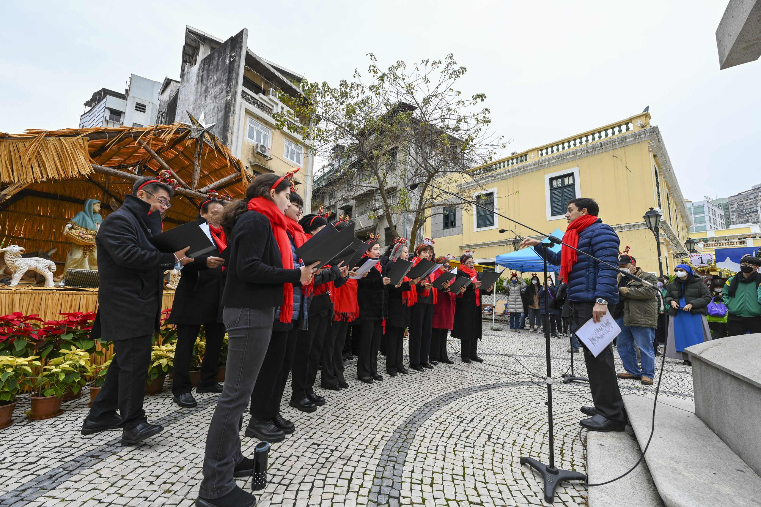 Advent Hope in Patuá: Coro Dóci Papiaçám Sings Again for the Glory of ...